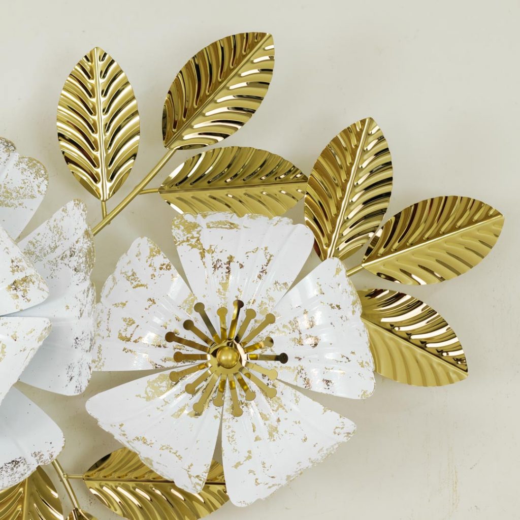 Luxury Stainless Steel Aquatic Leaf Wall Decor Golden and White Finish ...